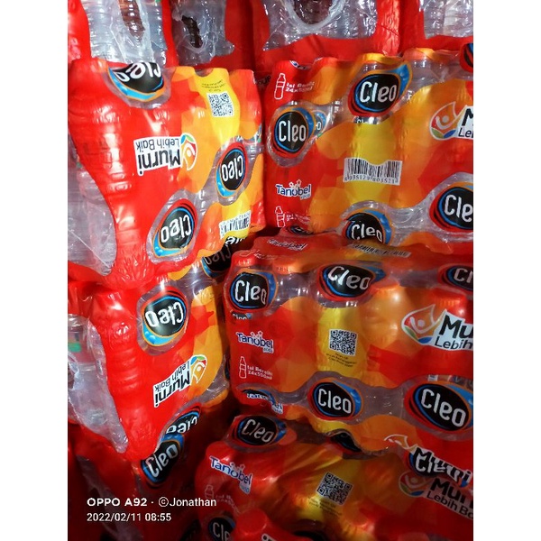 Jual air mineral o2 cleo 550ml | Shopee Indonesia