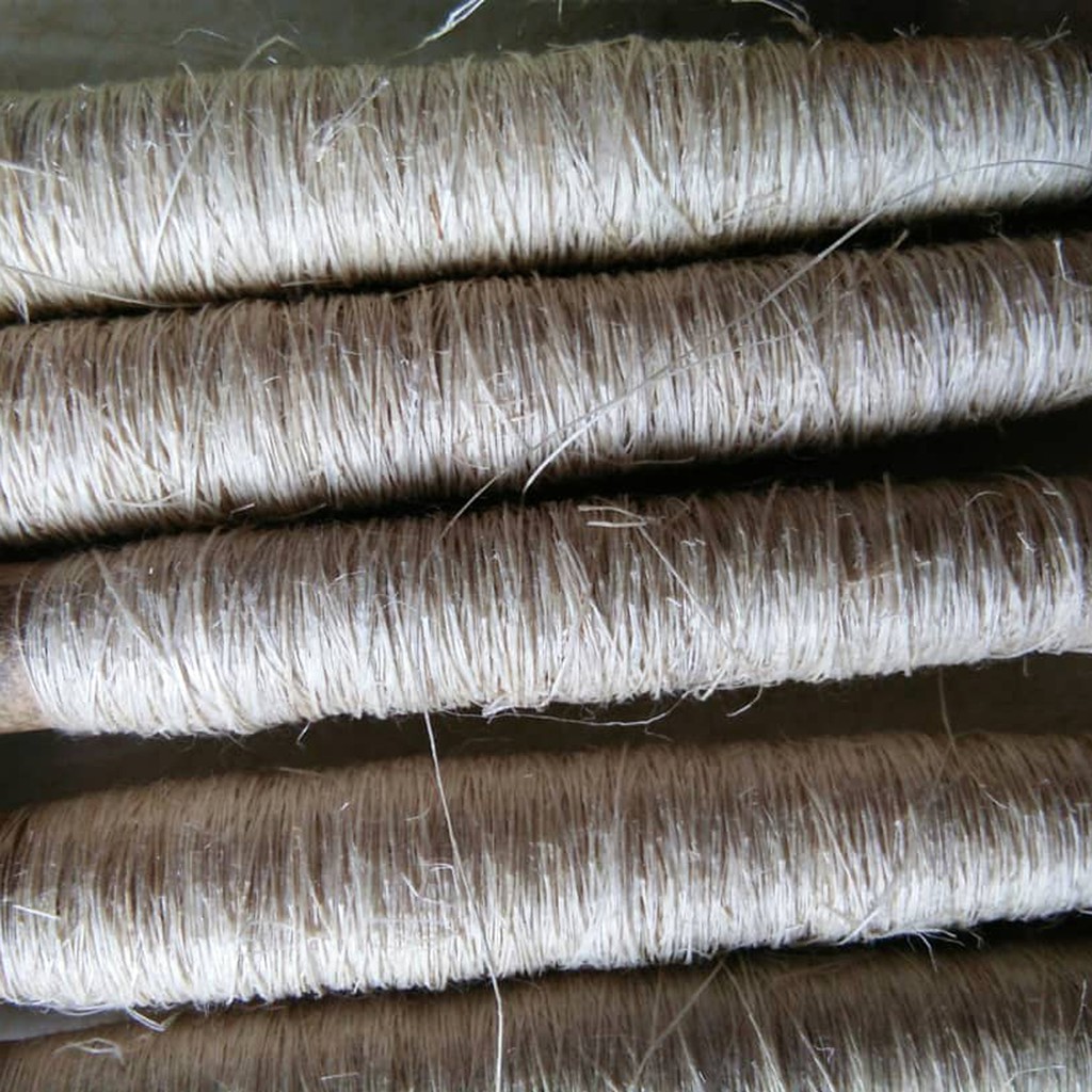 Jual Benang Serat Nanas Alami Yarn Natural Fiber Benang untuk Tenun (2 ...