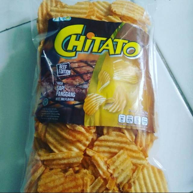 Jual Chitato sapi panggang 250gram & Lays 250 gram | Shopee Indonesia