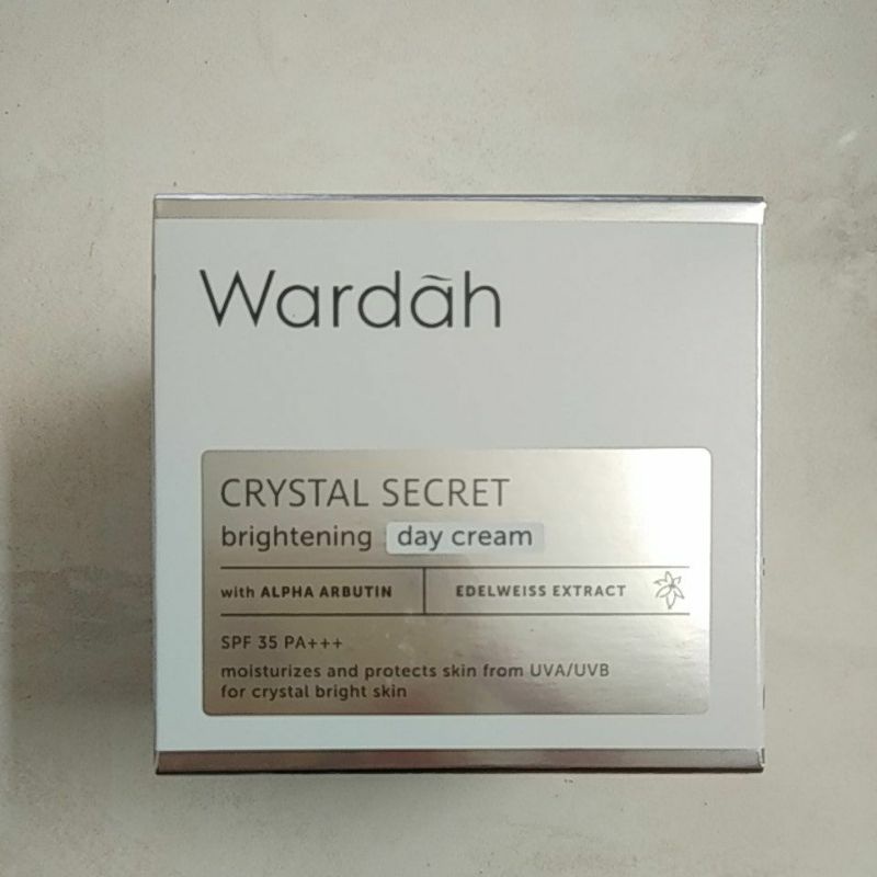 Jual WARDAH CRYSTAL SECRET DAY CREAM 30g | Shopee Indonesia