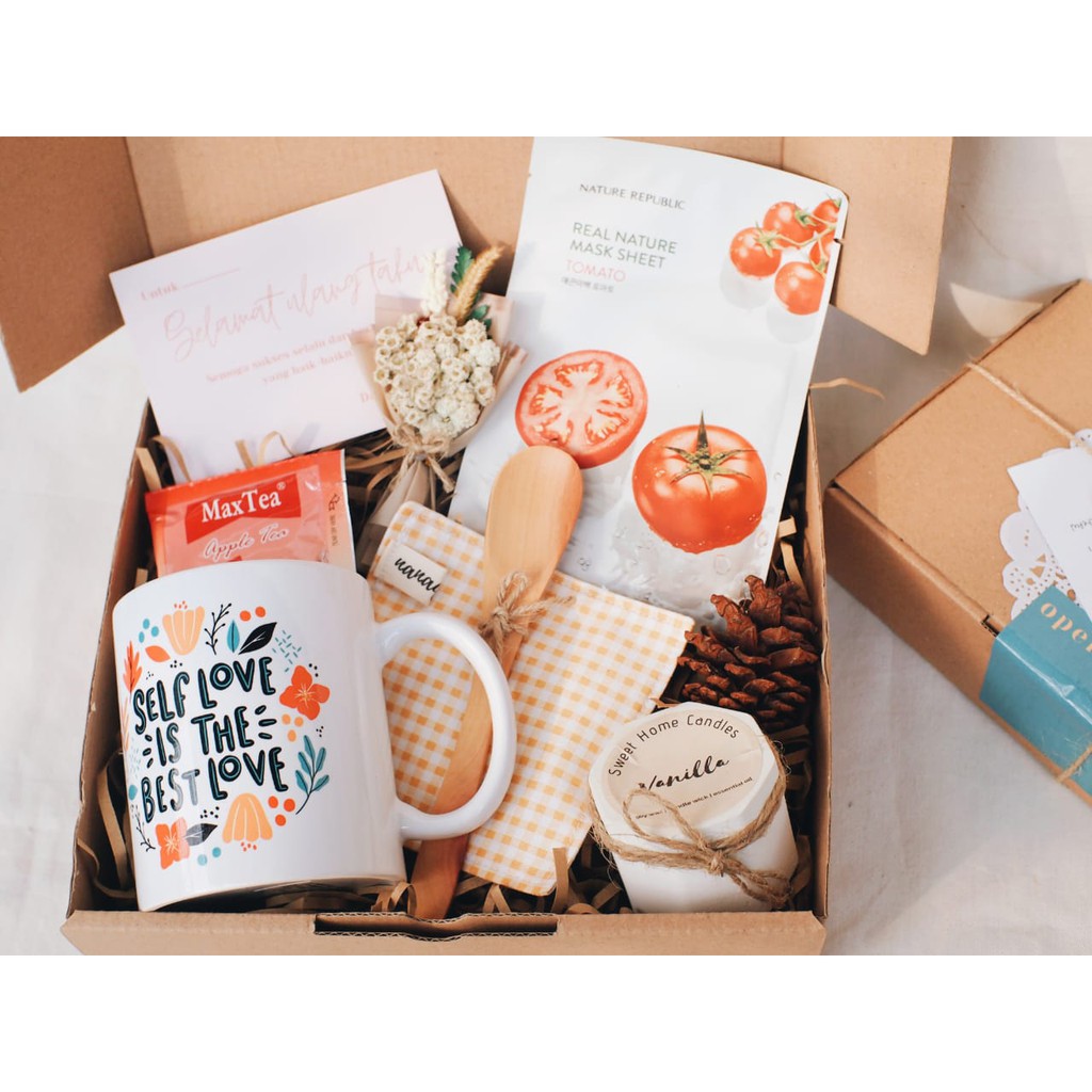 Jual HAMPERS ME TIME GIFT BOX KADO IMLEK TAHUN BARU WISUDA ULANG TAHUN ...