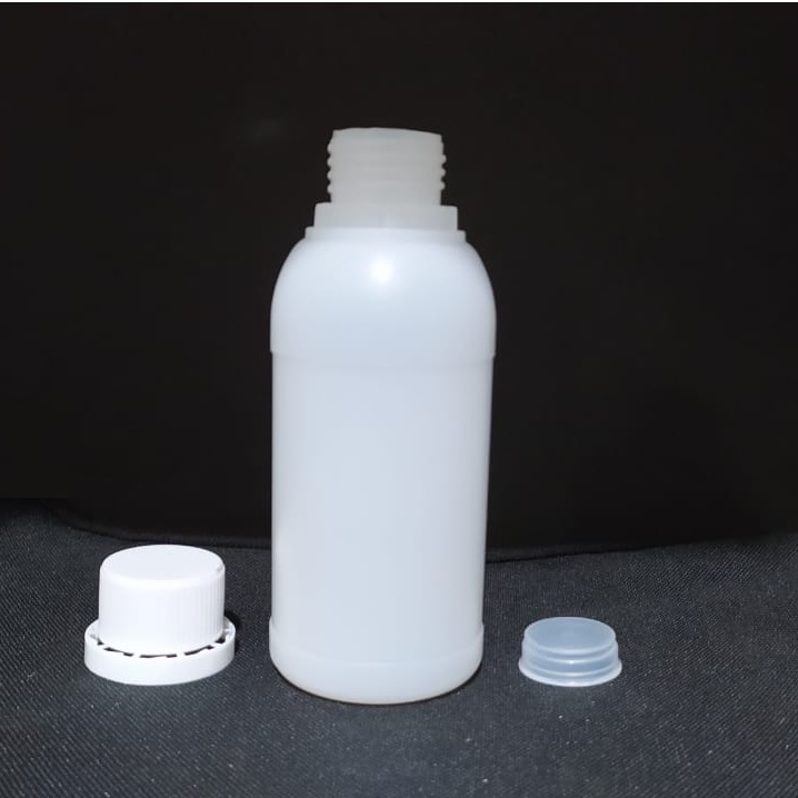 Jual BOTOL SAMPEL PLASTIK 250 ML LENGKAP DENGAN TUTUP DOUBLE SIL | Shopee Indonesia