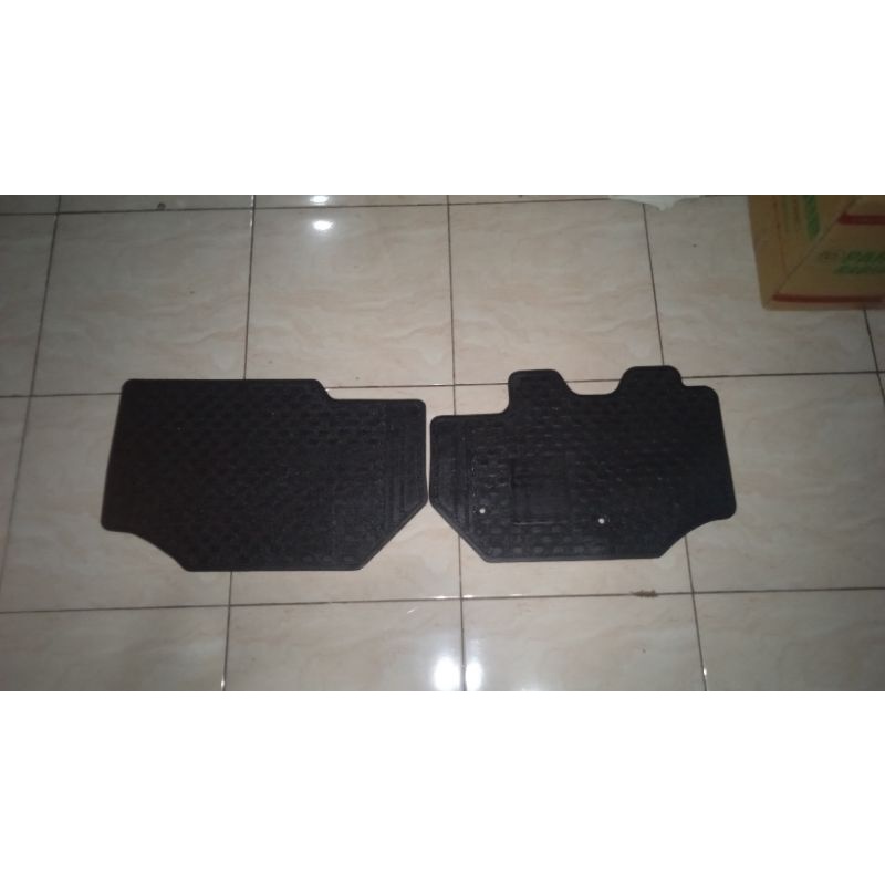 Jual Karpet Lantai Depan Toyota Hiace Commuter Kiri dan Kanan | Shopee ...