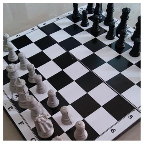 Jual papan catur mainan asah otak skak sekak bas basan | Shopee Indonesia