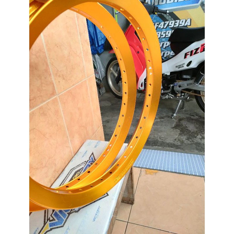 Jual velg zipp polos warna gold ukuran 140 140 / 120 120 kondisi baru ...