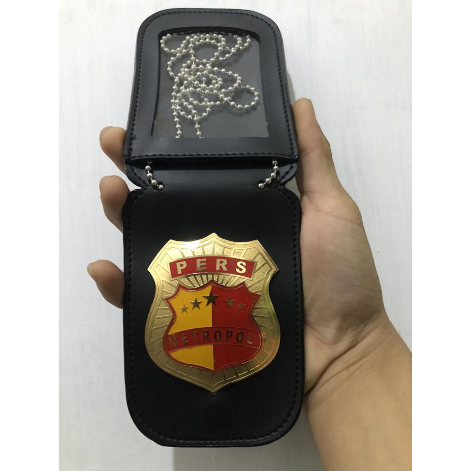 Jual NAME TAG ID CARD DOMPET KALUNG LENCANA KTA PERS METROPOL KULIT ...