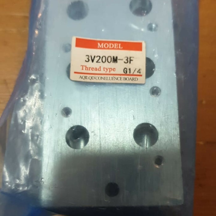 Jual MANIFOLD SOLENOID VALVE 4V-210-08 TIPE 200M - 3F 3 LUBANG | Shopee Indonesia