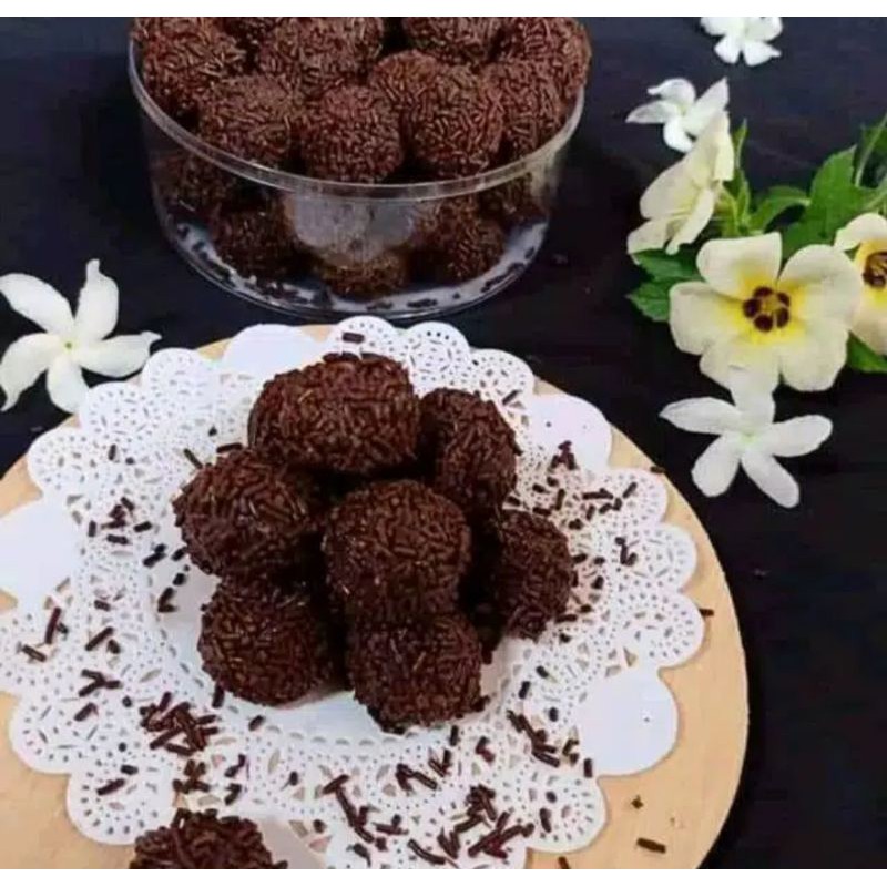 Jual kue bronis kering / kue rambutan | Shopee Indonesia