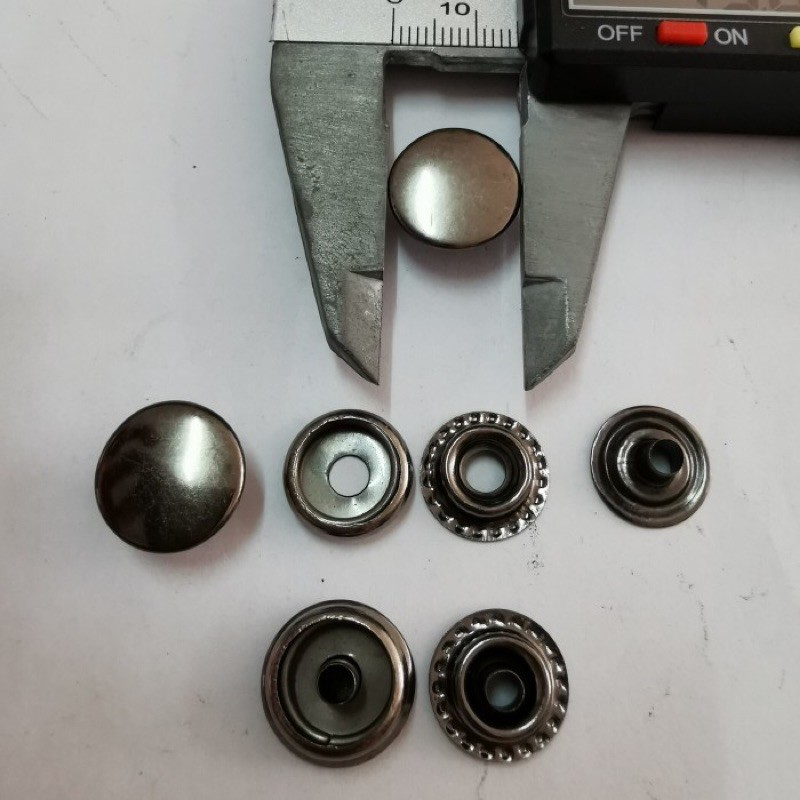 Jual kancing cetet besi 15mm / kancing jaket 7050 blacknikel / 5gross ...