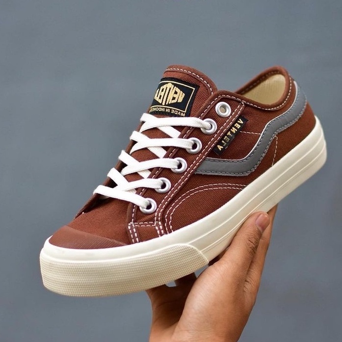 Jual Sepatu Ventela New Public Low Brown/coklat | Shopee Indonesia