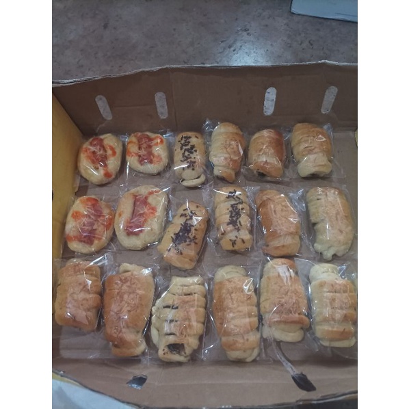 Jual ROTI HOMEMADE / ROTI PISCOK / PISCOKJU / BANANA SPLIT / ROTI SOSIS ...