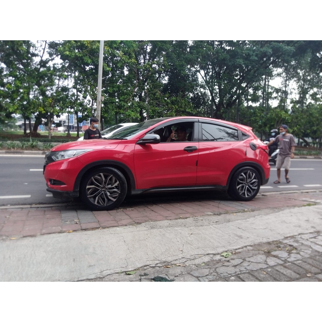 Jual PAket Velg mobil HRV Ring 18 HSR MORELLA Plus Ban 225 50 r18 cocok ...