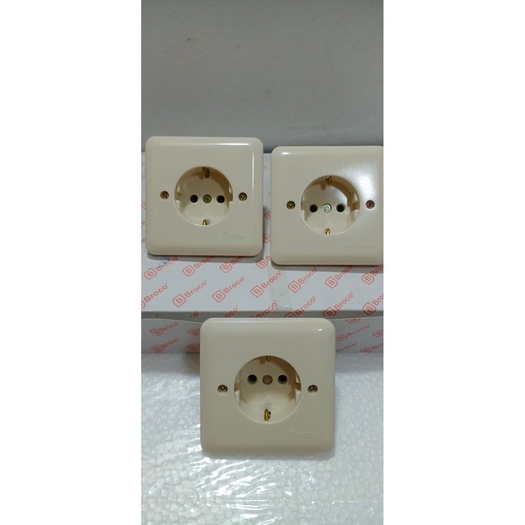 Jual BROCO STOP KONTAK TANAM 5511 / STOP KONTAK IB BROCO / STOP KONTAK ...