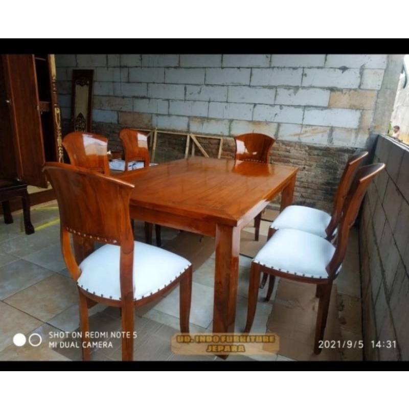 Jual meja makan kayu jati kursi 6 dudukan busa model simpel modern | Shopee Indonesia