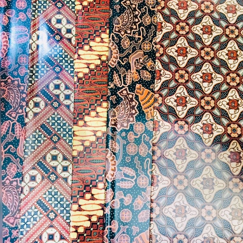 Jual Kertas Kado Batik 1 pak isi 50 lembar (Motif Campur) | Shopee ...