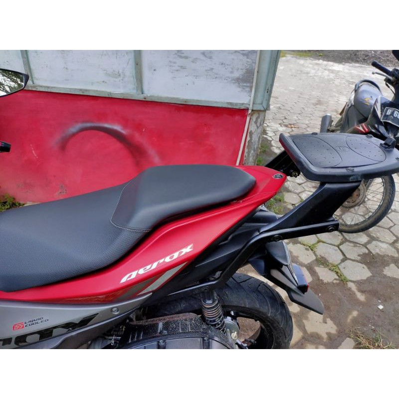 Jual BREKET TOP BOX HRWR AEROX/ TOP BOX YAMAHA AEROX UNIVERSAL JENIS ...