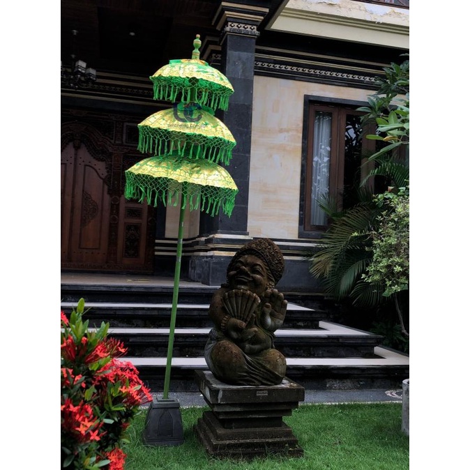 Jual Payung Dekorasi Tingkat / Susun 3 Kain Satin Prada Khas Bali B ...