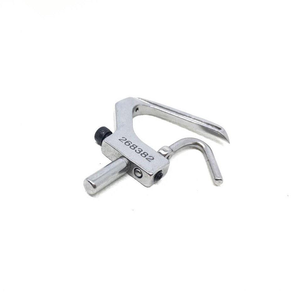 Jual 268382 Looper + Needle Guard Mesin Jahit Singer 300U 300W Ori ...