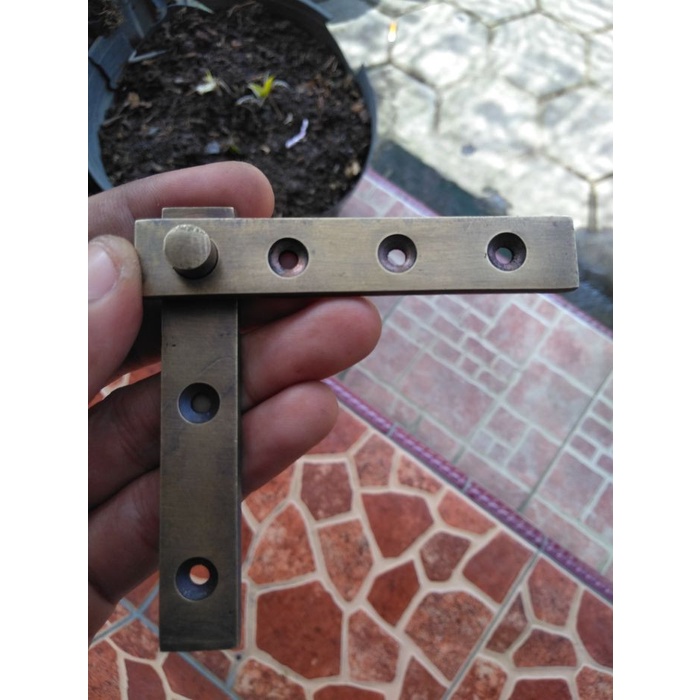 Jual Engsel pivot kuningan / brass hinges pivot Asli Kuningan | Shopee ...