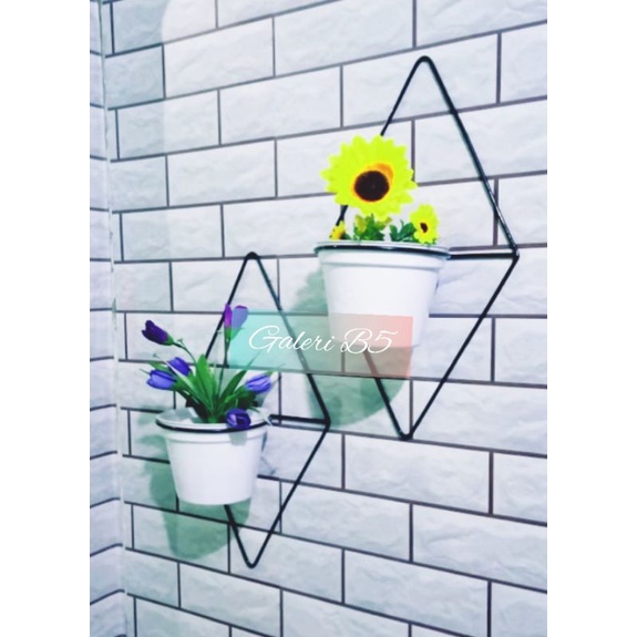 Jual rak bunga minimalis dinding / rak pot dinding besi/ rak bunga besi ...