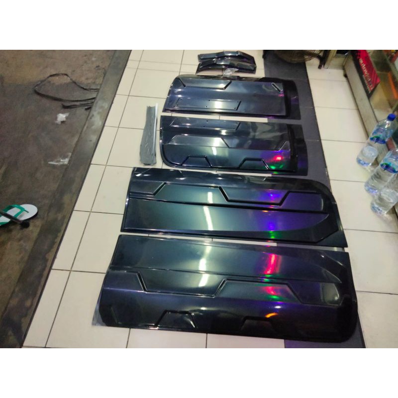 Jual BODY CLADDING FORD RANGER 2012-2022 JUMBO | Shopee Indonesia