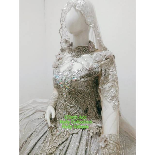 Jual Gaun Pengantin Ekor Model Barbie Warna Silver (a) | Shopee Indonesia