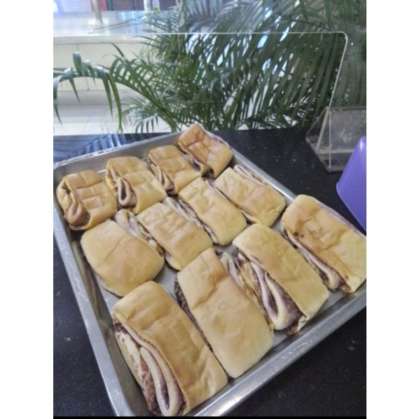 Jual Roti Bakery Legenda Jakarta Suisse -- Roti Aneka Rasa(PEMBELIAN ...