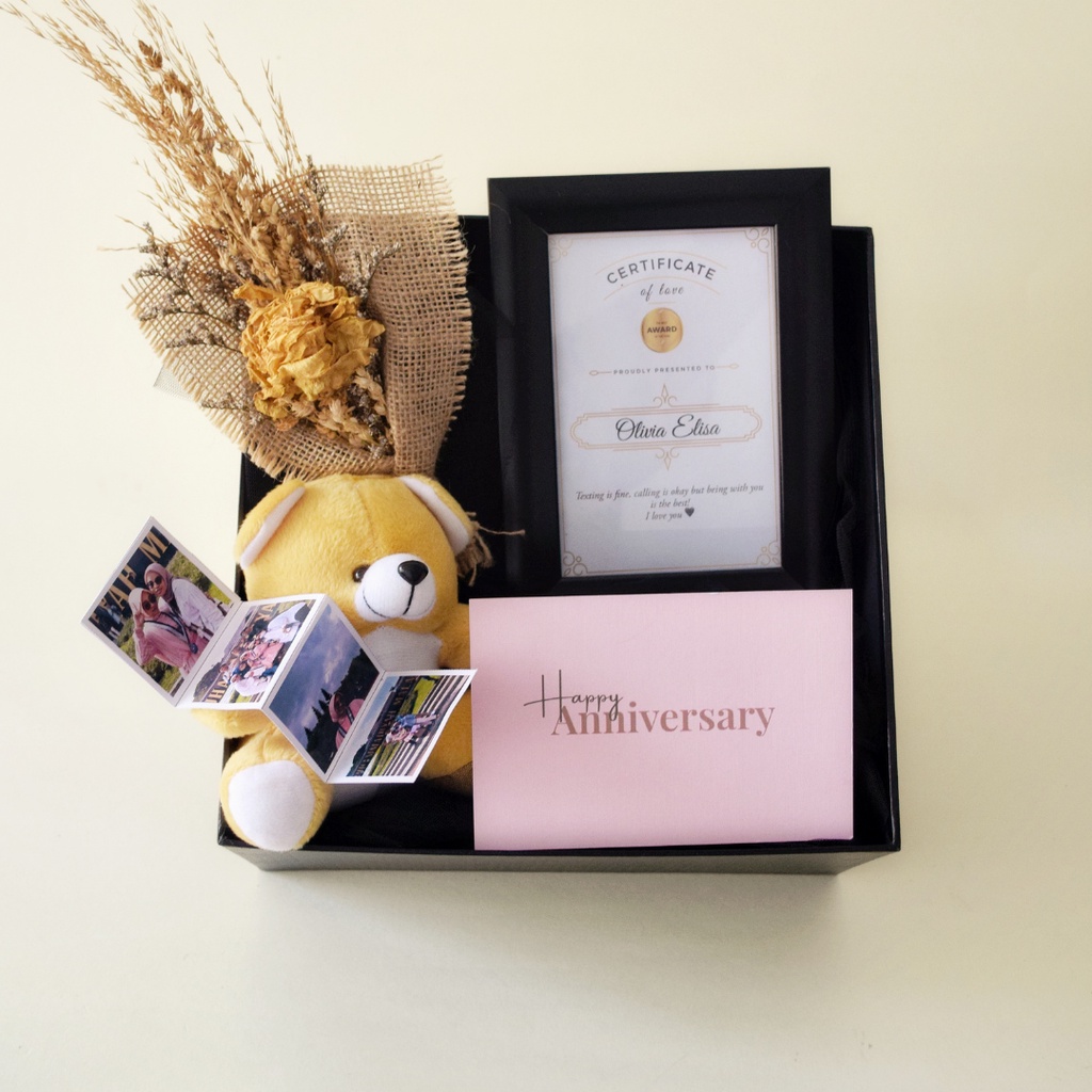 Jual Kado Hampers Giftbox Anniversary Package - Kado Wisuda Sempro ...