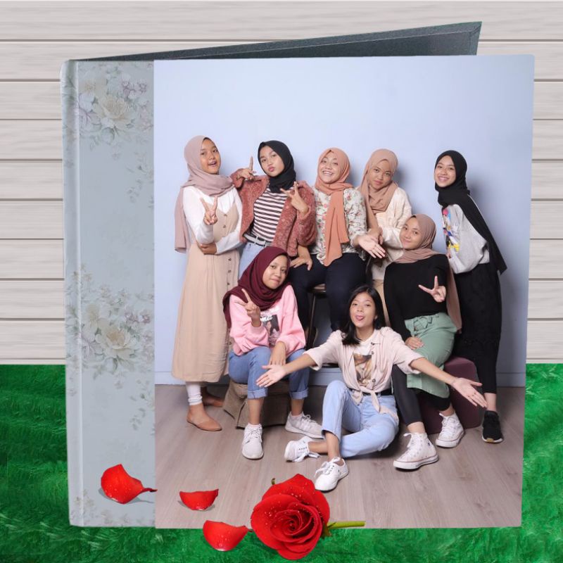Jual album jumbo 10 sheet hitam cover foto custom | Shopee Indonesia