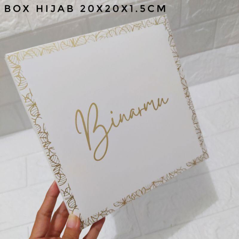 Jual BOX PACKAGING PUTIH HIJAB, SOUVENIR, SCRAF SIZE 20.5x20.5x1.5cm ...