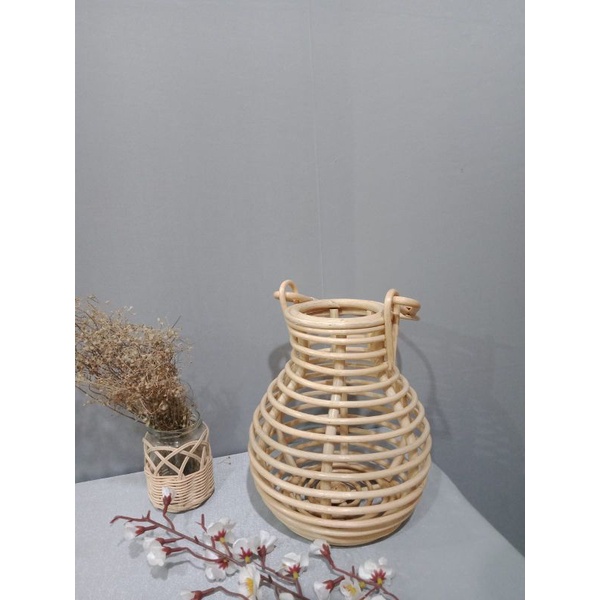 Jual lentera rotan model guci/tempat lilin rotan | Shopee Indonesia