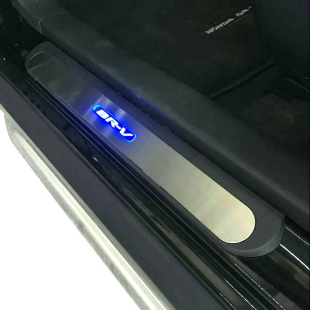 Jual Door Sill Plate LED Sill Plate Pintu Samping Honda BRV | Shopee ...
