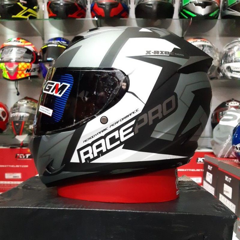 Jual HELM GM PRO HELM FULL FACE MOTIF -WHITE SILVER DOFF | Shopee Indonesia