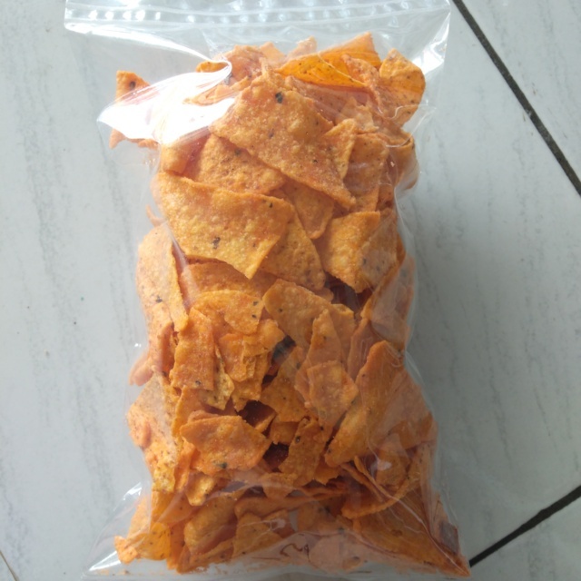 Jual Snack Tortilla Balado Jagung Bakar Barbeque | Happy Tos Kiloan ...