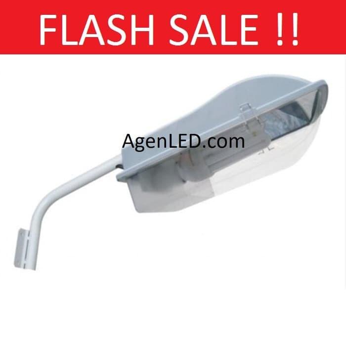 Jual Kap Lampu Jalan PJU waterproof LED outdoor fitting E27 + TIANG KABEL | Shopee Indonesia