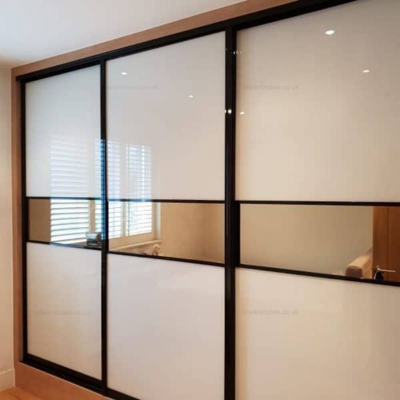 Jual Lemari pakaian minimalis modern / Lemari custom | Shopee Indonesia