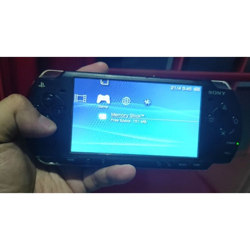 Jual PSP Slim PlayStation Portable Sony Tinggal Main Game Banyak ...