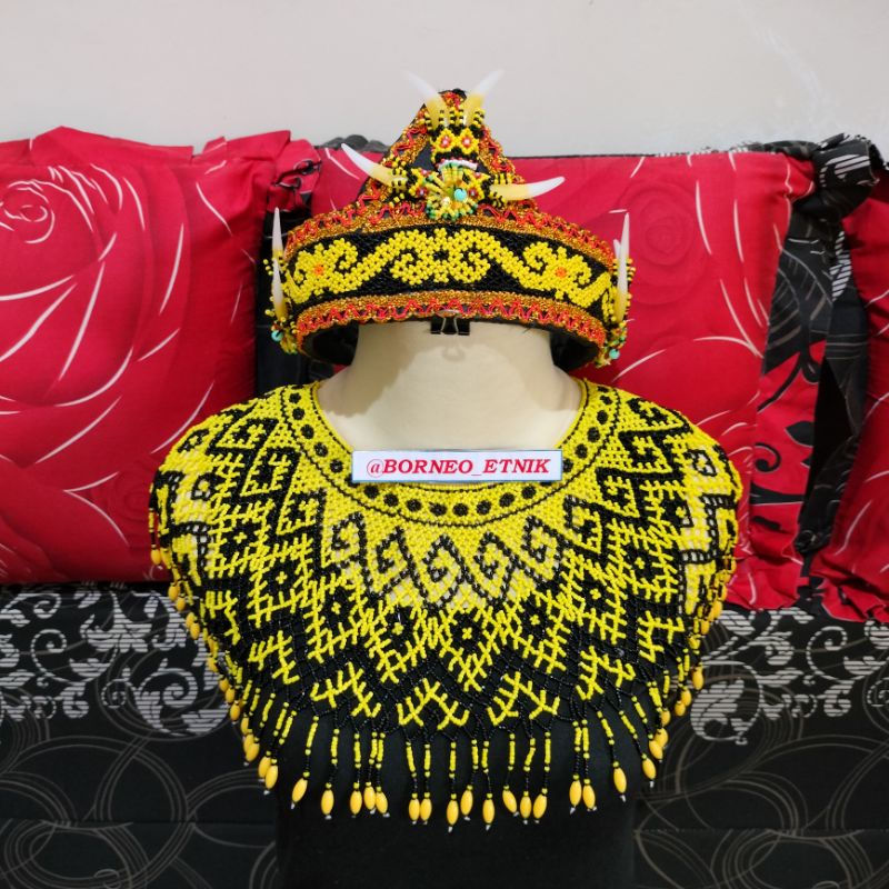 Jual satu set topi mahkota dan kalung dan anting dan rompi dada ...