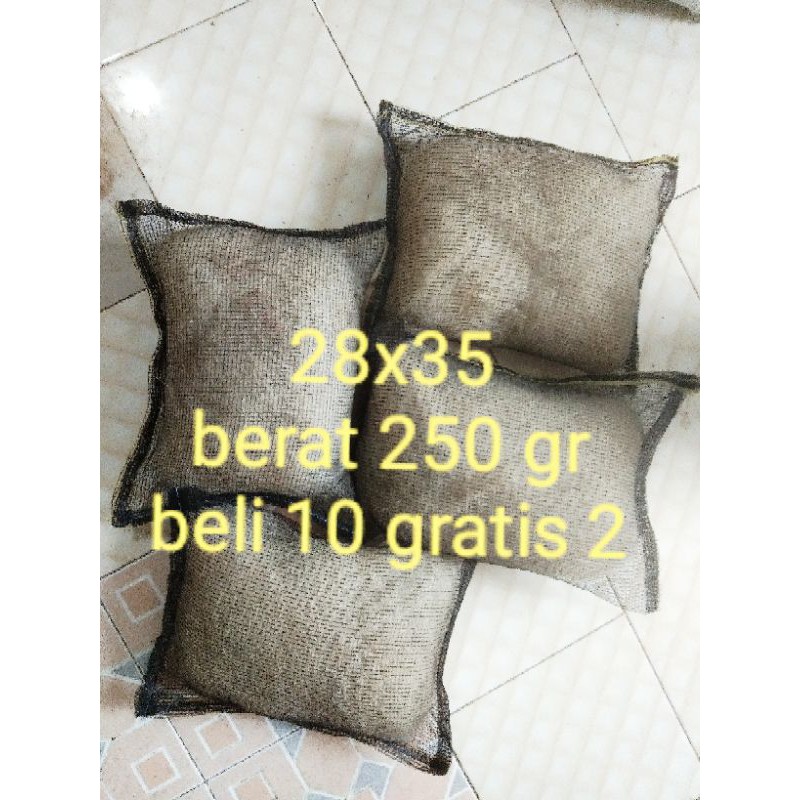Jual jaring bekas nelayan(media filter kolam ikan hias 250 g | Shopee ...