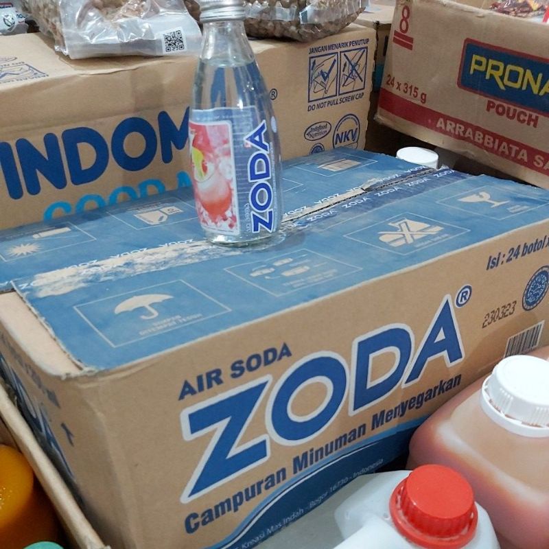 Jual air soda zoda 1 dus isi 24 botol | Shopee Indonesia