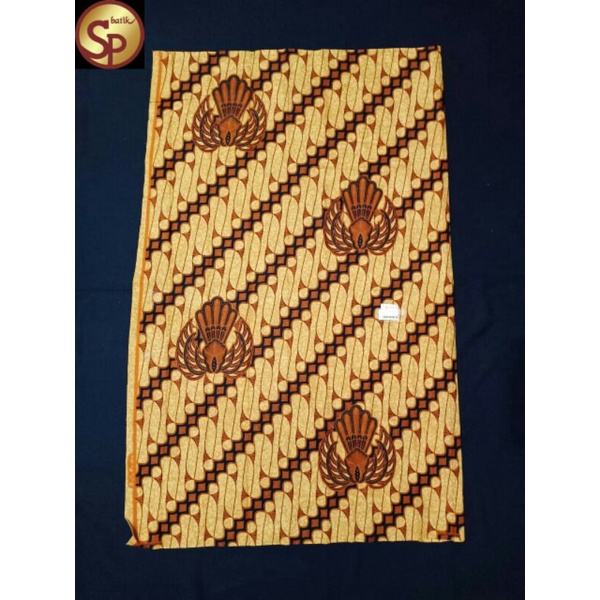 Jual KAIN BATIK / JARIK PANJANG BATU RADEN MOTIF PARANG RUSAK BARONG | Shopee Indonesia