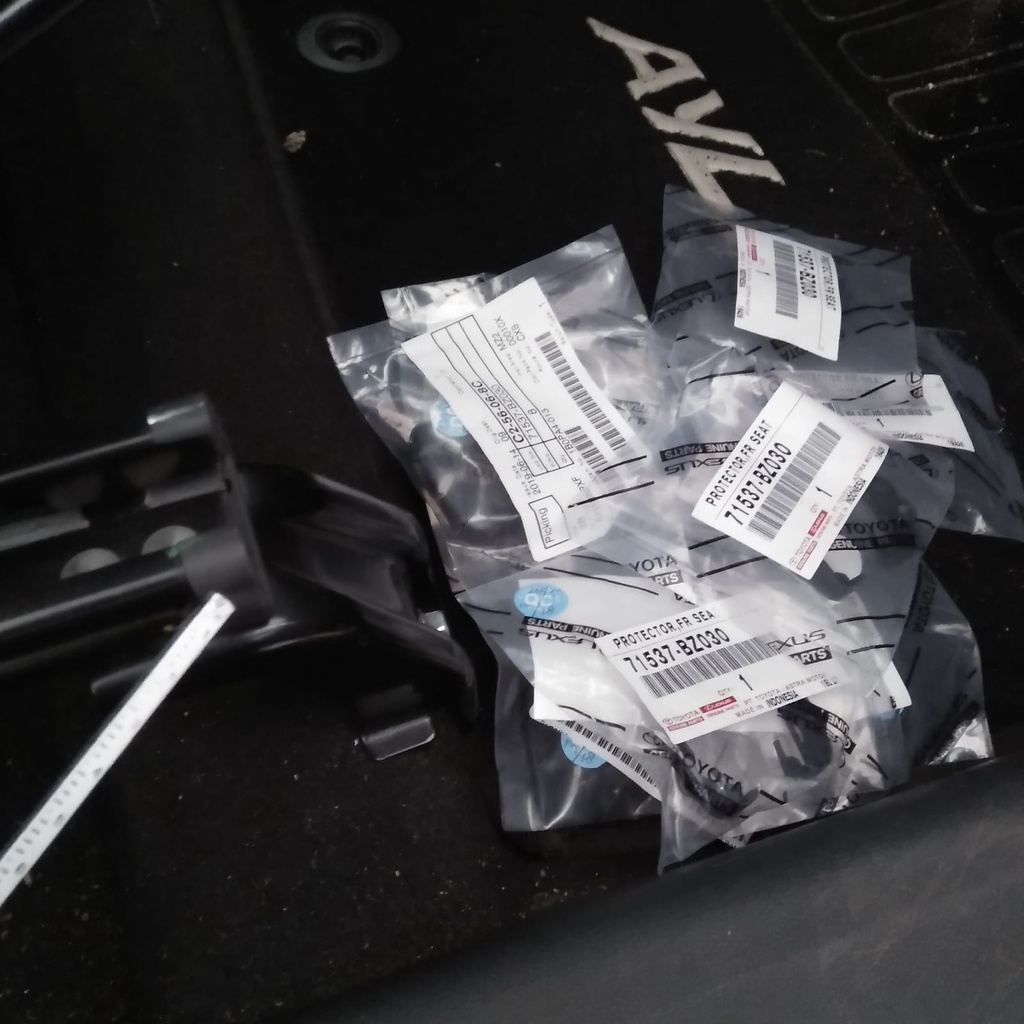 Jual rel guard jok daihatsu ayla ori satuan | Shopee Indonesia