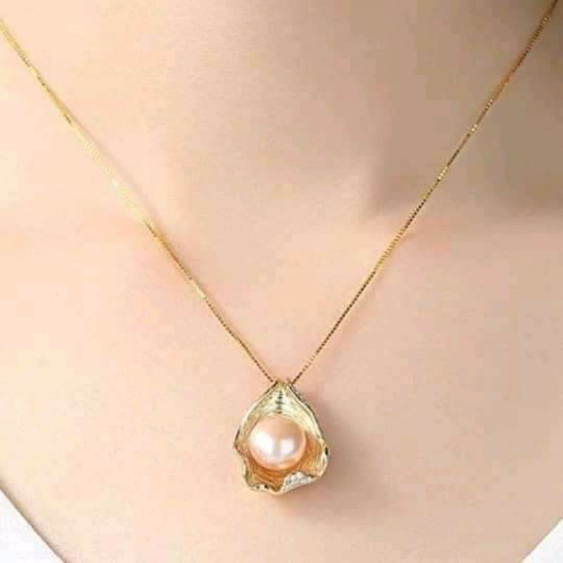 Jual MUTIARA LOMBOK KALUNG MODEL KERANG TERBUKA RANGKA WARNA GOLD DAN ...
