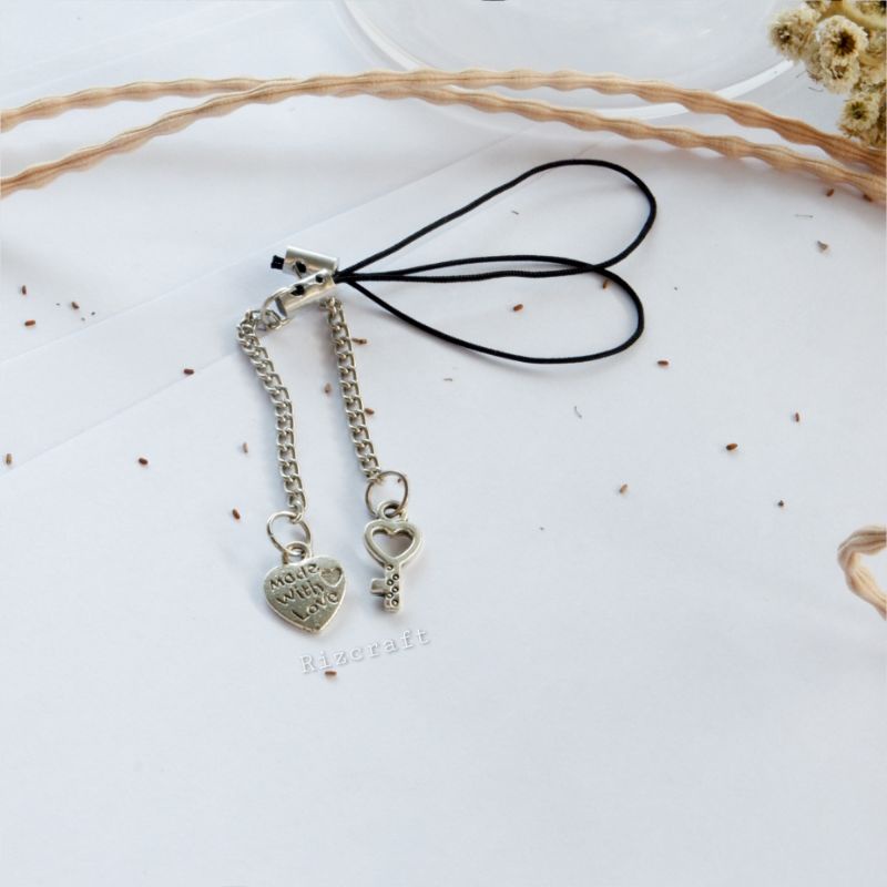 Jual (2pcs) Gantungan Sepasang Gembok Kunci Strap Rantai Liontin Cute ...