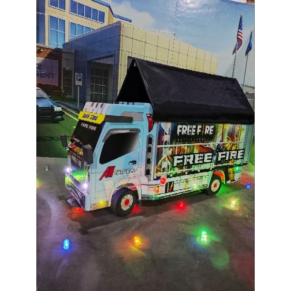 Jual MAINAN MINIATUR TRUK OLENG VARIASI LAMPU BONUS TERPAL MOBIL OLENG ...