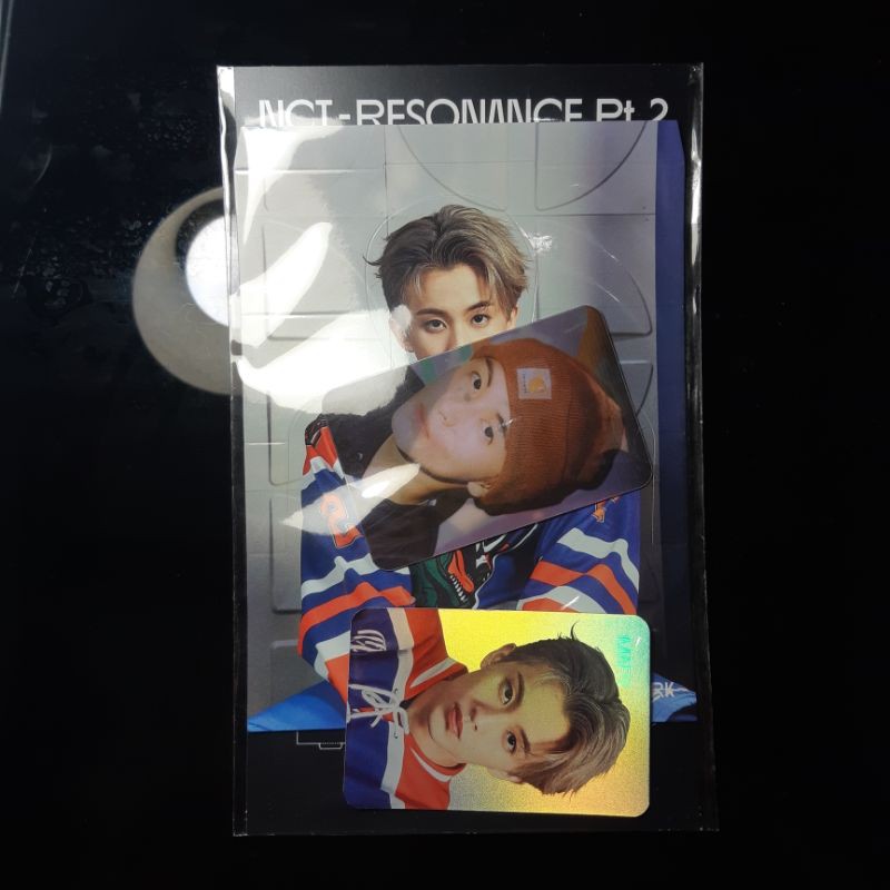 Jual NCT Mark Standee Hologram Lenticular Resonance Part 2 | Shopee ...