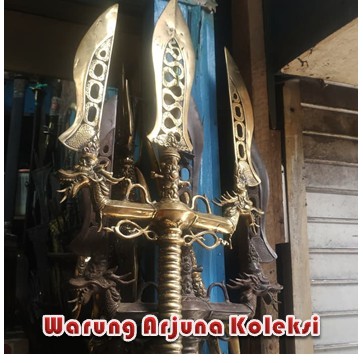 Jual Tombak Trisula Pataka Naga Baruna Kuningan Hitam Besar Gagah Antik ...