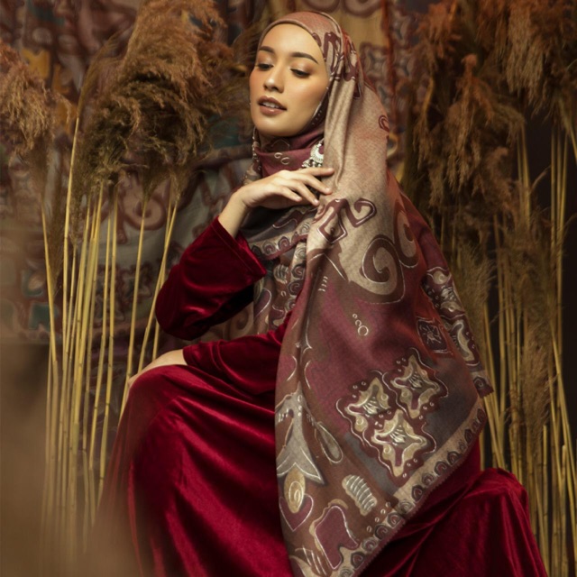 Jual ZYTADELIA - ELNURA SERIES | Shopee Indonesia