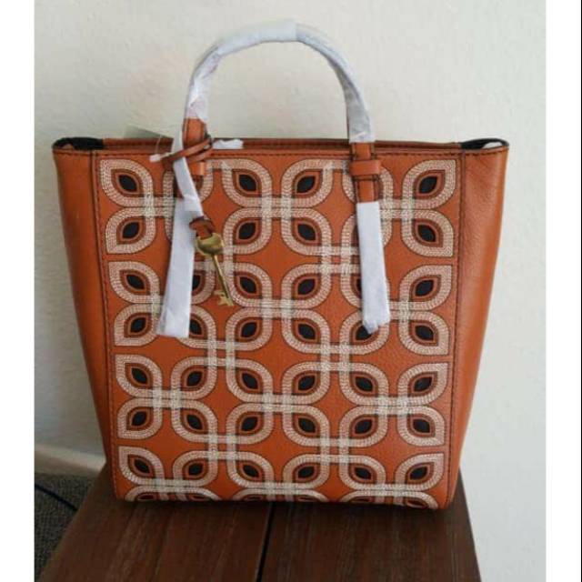 Jual tas fossil camilla small convertible backpack embroidery | Shopee ...