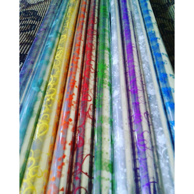 Jual Plastik Parcel Polos dan Corak Tebal / Plastik Bunga / Plastik ...